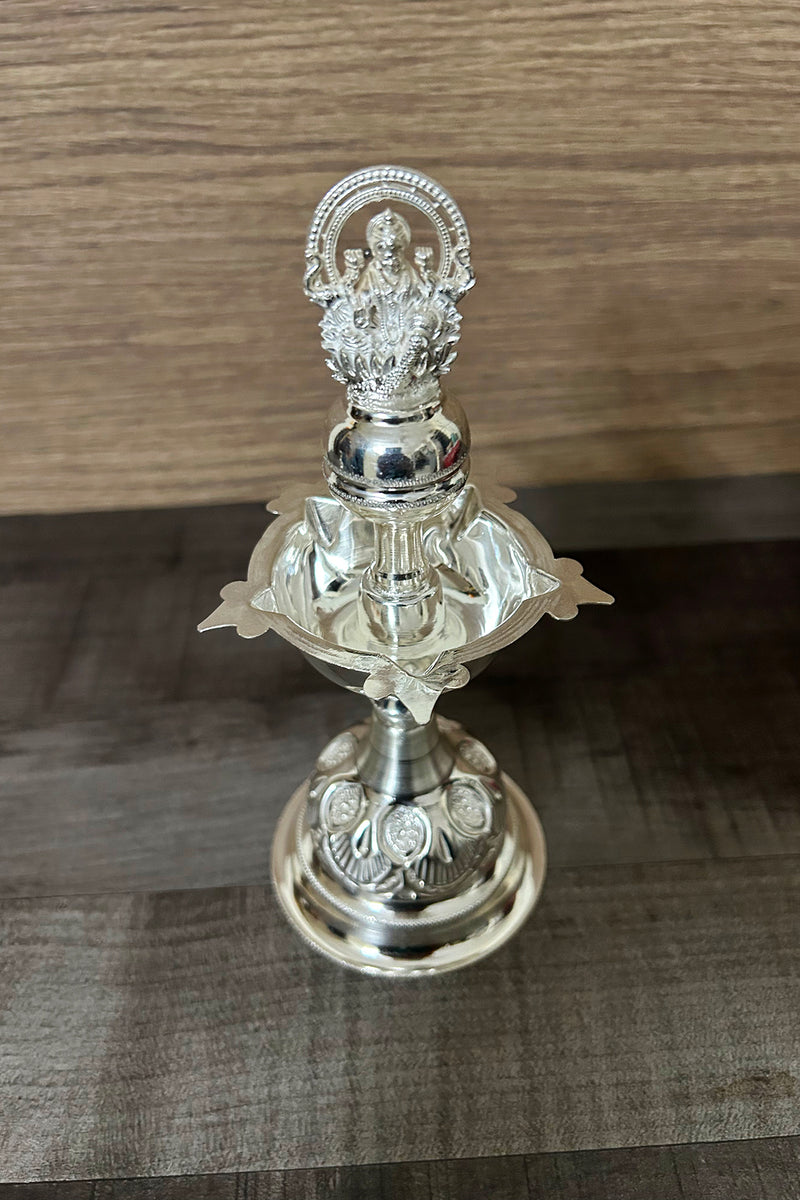 925 Silver Lakshmi Hand Diya (Design 72)– PAAIE