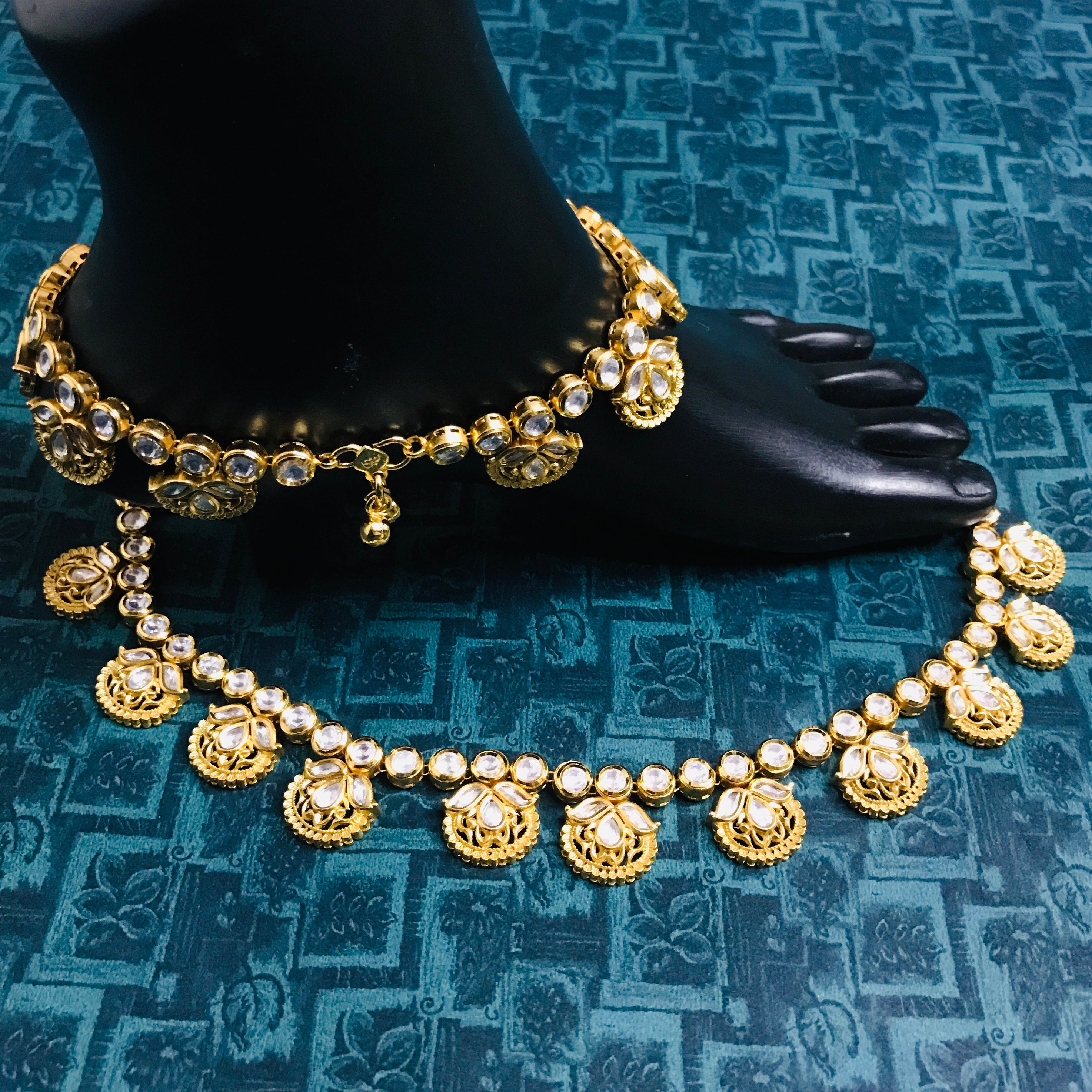Gold Plated Anklet with Royal Kundan (Set of 2) - Design 8– PAAIE