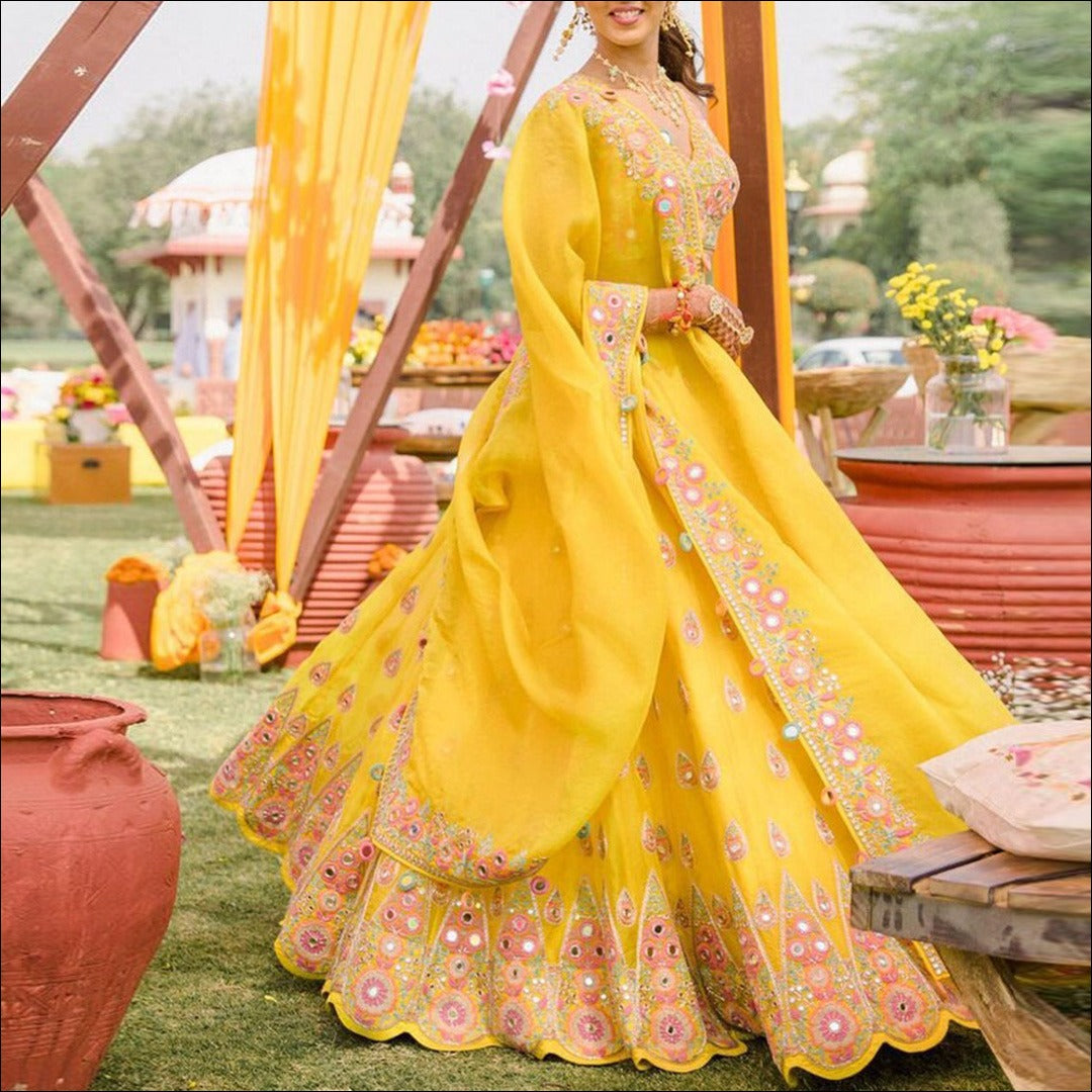 Beautiful Mirror-Embroidered Lehenga Choli in Yellow Georgette | Paaie ...